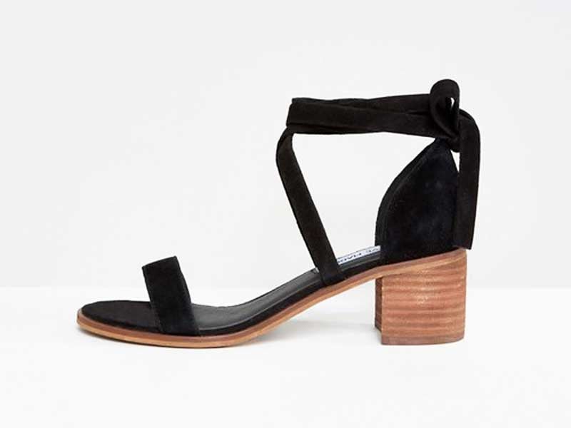 10 Best Nude Strapless Bras | Rank & Style